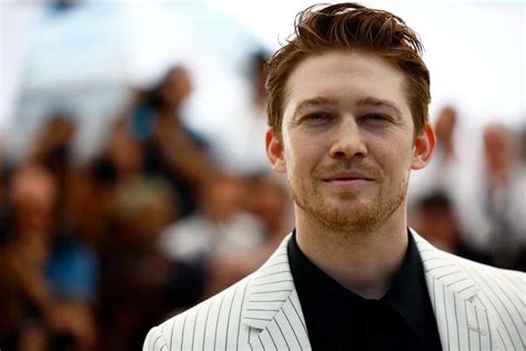 Joe Alwyn Confesó Que Su Ruptura Con Taylor Swift Es Algo Difícil De