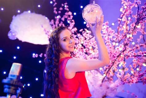 Singer Bibi Height Weight Body Statistics Healthy Celeb