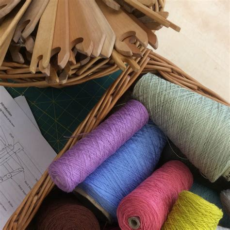 12 Twills Of Christmas Twill 3 Undulating Twill Weaving Space