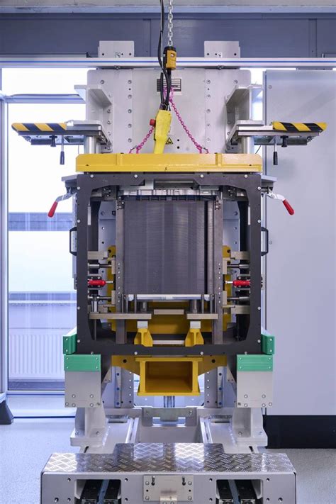 Bmw Group Starts Production Of Fuel Cell Systems For Bmw Ix5