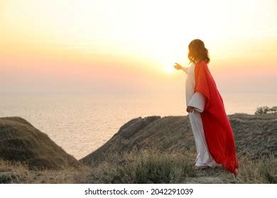 2 Thousand Jesus Christ Walking Man Royalty Free Images Stock Photos Pictures Shutterstock