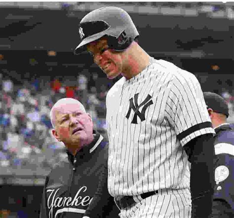 Breaking News New York Yankees Fans Shocked By Bad News About Aaron