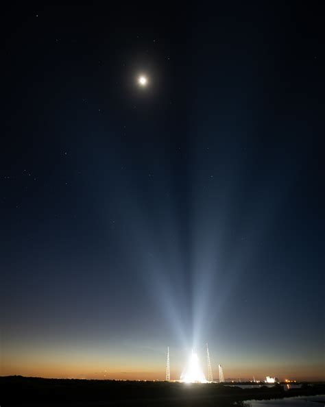 Nasa On Twitter Well Give An Update On Our Nasaartemis I Moon