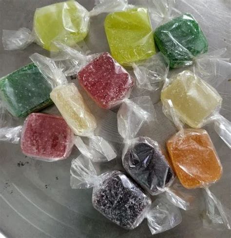 Multicolor Squar Mix Fruit Jelly Candy Packaging Type Plastic Jar
