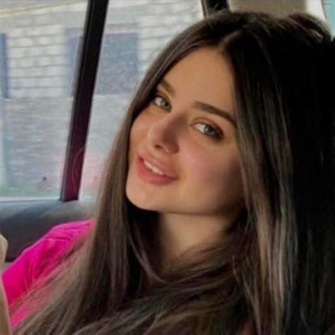 Pin Di Ghnjar Su ملصقات