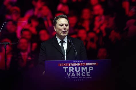 Inside Elon Musks Relationship History Newsweek