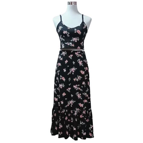 Ariella Cropped Top And Long Skirt Set Free Size S Xl Frame Shopee