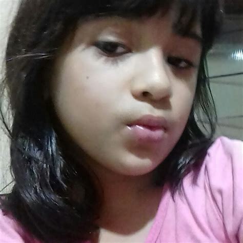 Manuela Smith Youtube