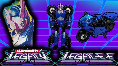 Arcee Transformers Robots In Disguise