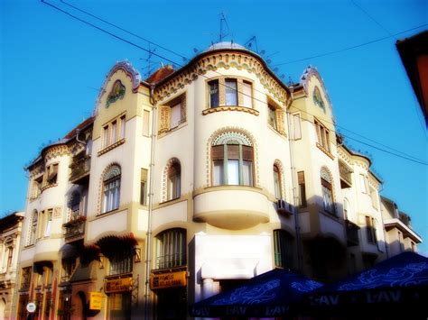 무료 이미지 건물 건축물 정면 도심 시티 파란 하늘 화이트 훌륭하게 꾸민 권위 있는 포도 수확 서브 티카 보디 보디 나 세르비아 사진 여행