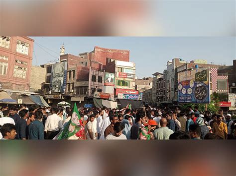 Protests Erupt Across Pakistan Against Imran Khans Arrest Times Of Oman