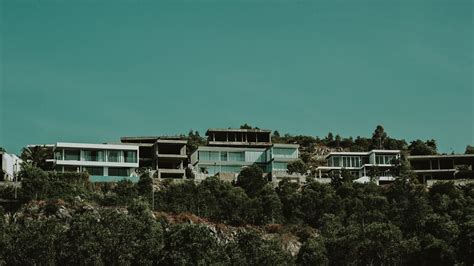 무료 이미지 경치 하늘 집 구름 나무 주거 지역 식물 건물 시티 정면 재산 근교 분양 아파트