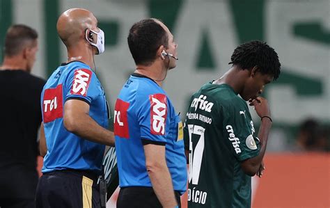 Garoto De 18 Anos Que Estreou Pelo Palmeiras Foi Avisado Por Abel