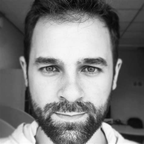 Gustavo Mello Youtube