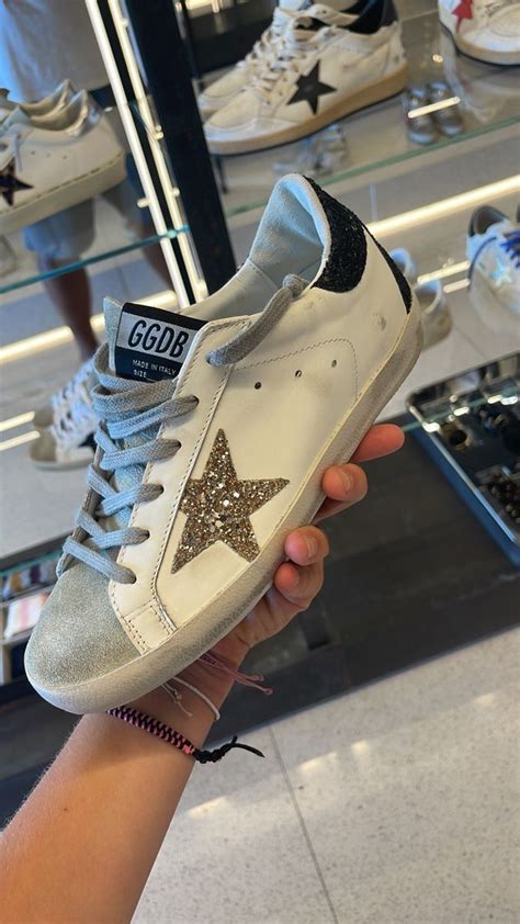 Pin By Guigas On Shoes Fashion Shoes Golden Goose Sneakers Outfit Swag Shoes