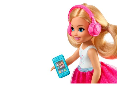 Ripley MUÑECA BARBIE EXPLORA Y DESCUBRE CHELSEA