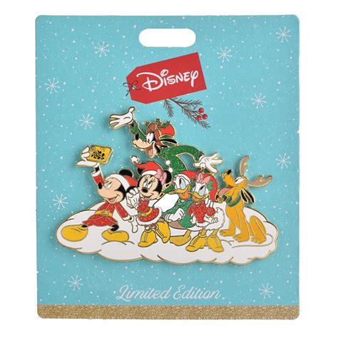 Mickey Friends Christmas Selfie Jumbo Disney Pin At DPB Store Pink A La Mode Disney Pins Blog