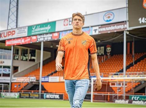 Potensi Menjadi Pemain Naturalisasi Makin Kuat Mauro Zijlstra Jadi Target Naturalisasi Pssi