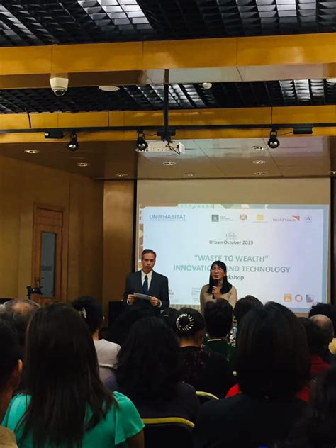 Монголын Хог Хаягдлыг Дахин Боловсруулах Үндэсний Холбоо