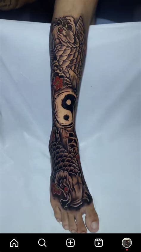 Pin De Lucimara Souza Em Salvamentos Rápidos Tatuagem Carpa Na Perna