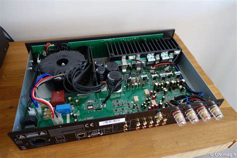 Test Arcam HDA (SA20+CDS50) : petit couple audiophile, ampli HiFi et ...
