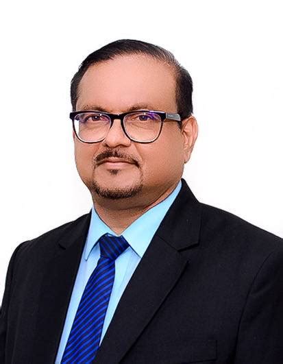 වෛද්‍ය ලාල් ඒකනායකට මධ්‍යම ආසියාවේ මුල් පුටුවක් Lnw Sinhala