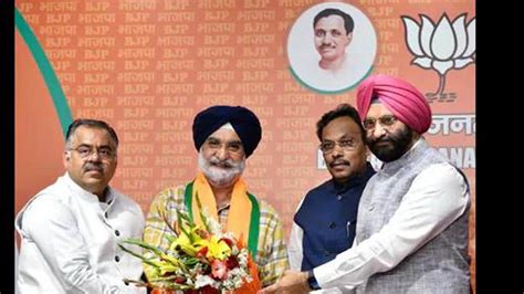Ht Interview History Has Many Ifs Officers In Politics Says Taranjit