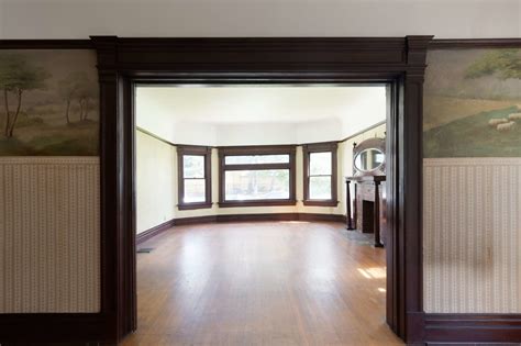 Grand Los Angeles Craftsman
