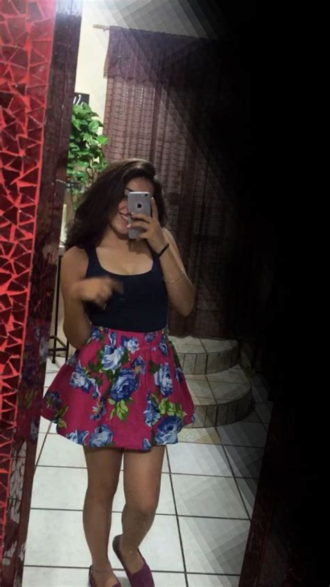 Dae Vazquez — Chaparrita 🙊 Quien Me Levanta Mi Faldita 😍