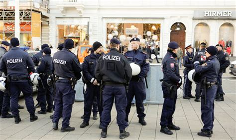 Innsbruck New Year Sex Attacks Police Search Refugee Camps To Find