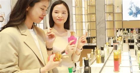 하루 만에 14억어치 팔렸다 너도나도 눈독 들이는 이것