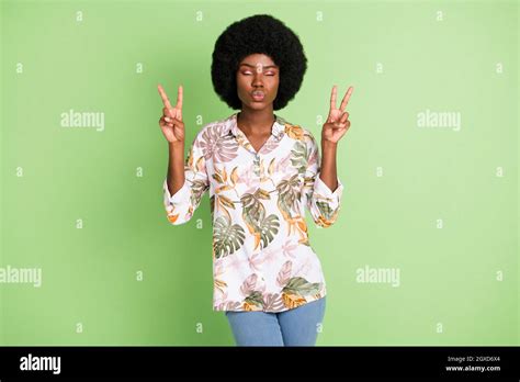 Photo Of Young Afro Girl Pouted Lips Send Air Kiss Flirty Show Peace