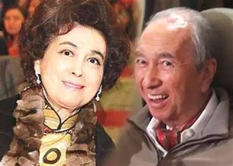 “十姑娘”私生子向赌王追讨20亿，女儿的回应显心酸何超莲