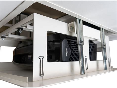 Into Av Distribution Made In Britain