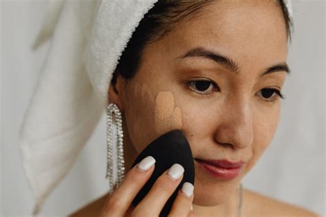 5 Steps For Natural Minimal Makeup For Beginners Gentwenty
