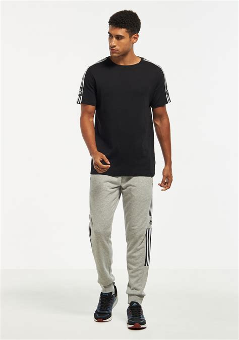 تسوقوا بنطلون رياضي بجيوب من كابا للرجال أونلاين سنتربوينت السعودية