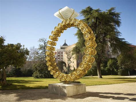 From 23€ To 0€ You Can Visit For Free The Impressive Works Of Joana Vasconcelos In The Palacio