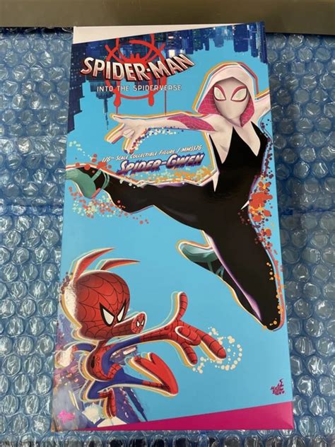 HOT TOYS SPIDER MAN Into The Spider Verse Spider Gwen Stacy Figure Used PicClick UK