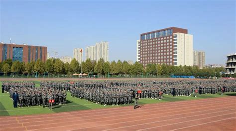 济源职业技术学院 ·军训汇报大会｜青春绽放，不负韶华 搜狐大视野 搜狐新闻
