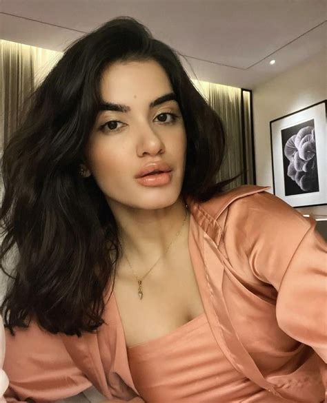 Im Not Sure If She Has Been Discussed Here Before But Just Whyyy She