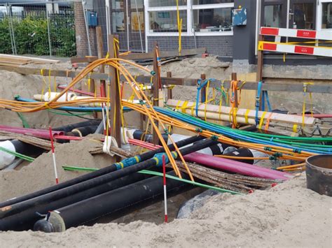 Flexibele Kabels Leidingen En Riolering Rotterdams Weerwoord