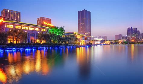 聚龙湖夜色高清图片下载 正版图片500745963 摄图网