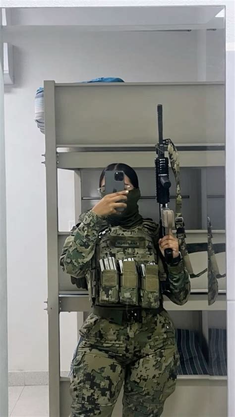Pin Von Dave Lonewolf Auf Female Operators