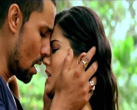 Moviessongsdownload Sunny Leone Hot Sexy Wallpapers Jism 2 Movie 2012
