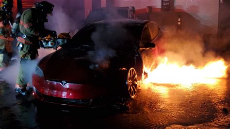 Tesla Model S Catches Fire At Tesla Service Center In Marietta Georgia