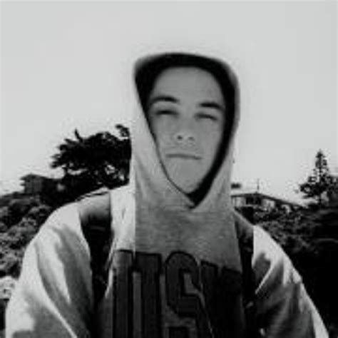 Stream Robert Hookworm Music Listen To Songs Albums Playlists For