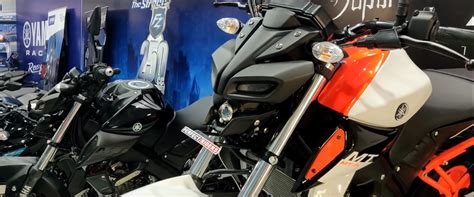 Dealer Level Modification Gives Funky Looks To The Yamaha MT Video