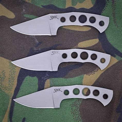 Bare Bones Leaf Point Neck Knife Selfe Made Knives