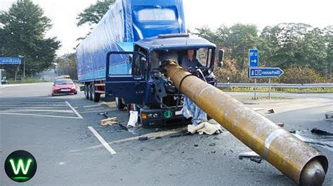 Tragic Shocking Semi Trucks Crashes Filmed Seconds Before Disaster