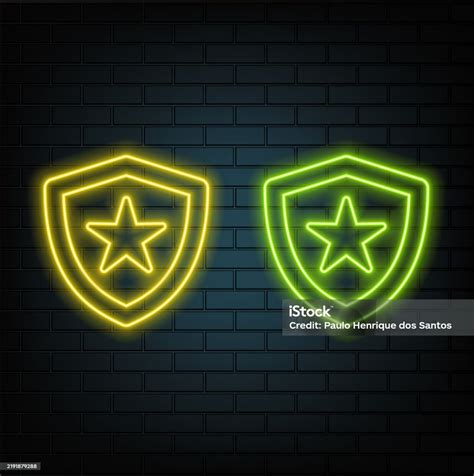 방패 모양의 네온 프레임 파란색과 빨간색의 네온 테두리의 벡터 템플릿 윤곽선에 크리 에이 티브 빛나는 방패 배너와 광고판 포스터 및 표지 디자인을위한 현대적인 배경 0명에